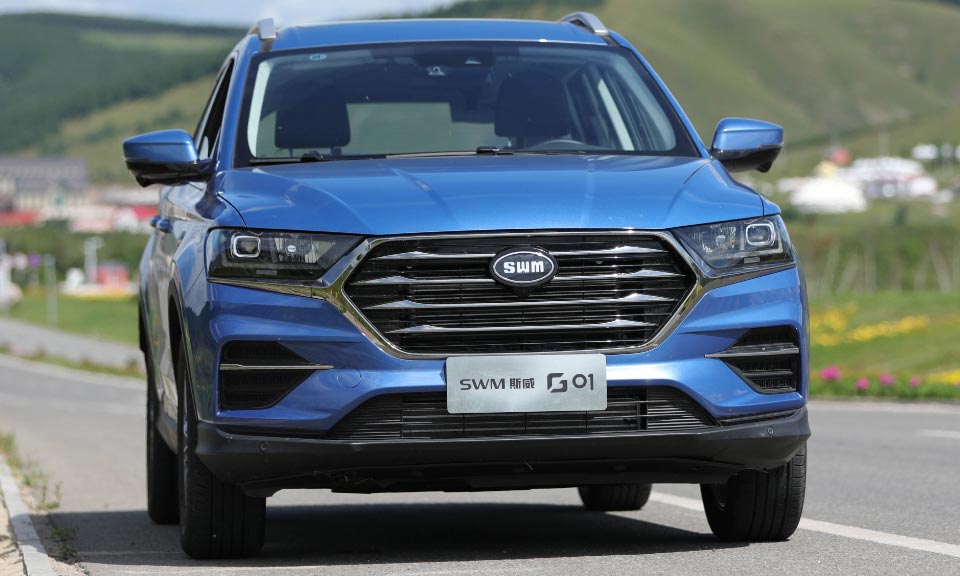 İtalyan Tasarımını Alman Mühendisliğiyle Buluşturan SWM - Automobile ...