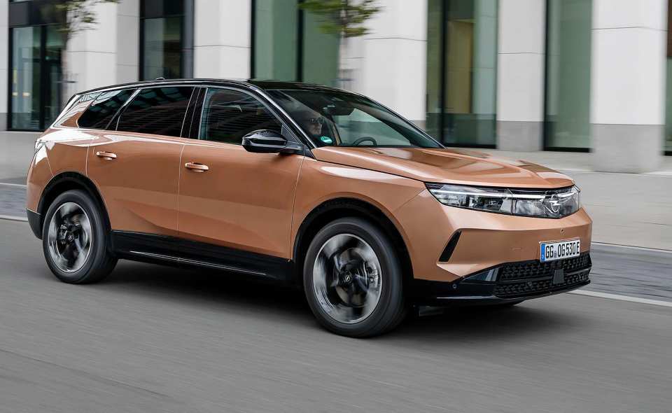 Opel, Yenilikçi SUV Modelleri - Automobile Magazine - 1 Numaralı ...