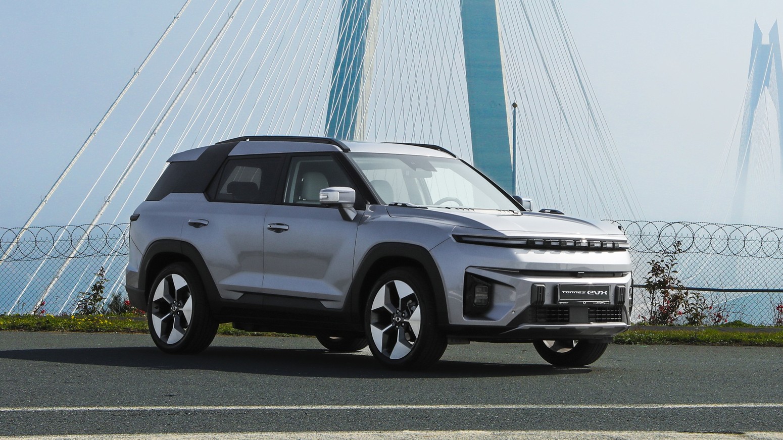 El El KGM Torres EVX 2025 se actualiza con una nueva batería LFP de BYD con 80.6 kWh y 1.000.000 ...